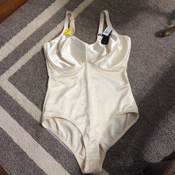 Va Bien | Intimates & Sleepwear | Va Bien Full Body Shapewear Nwt ...